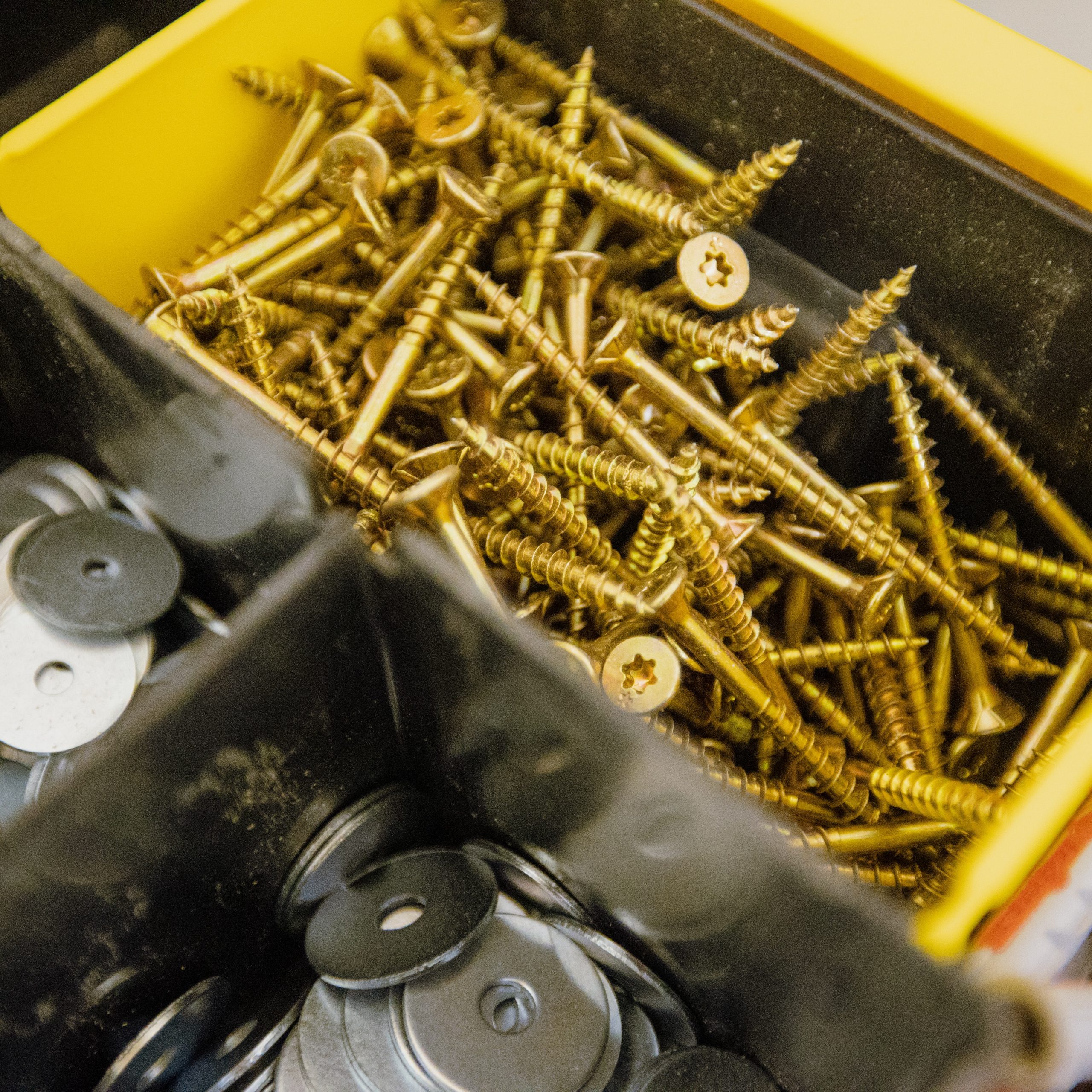 Ferragens - Evaristo Lima - Materiais de Construção nos Açores